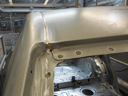 Auto Manufacturers Increase Efficiency with Robotic Braze Removal